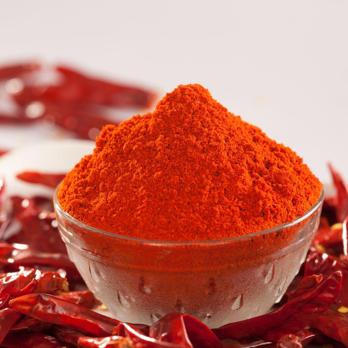 Top 7 Benefits of Red Chilli Powder – Reddy's
